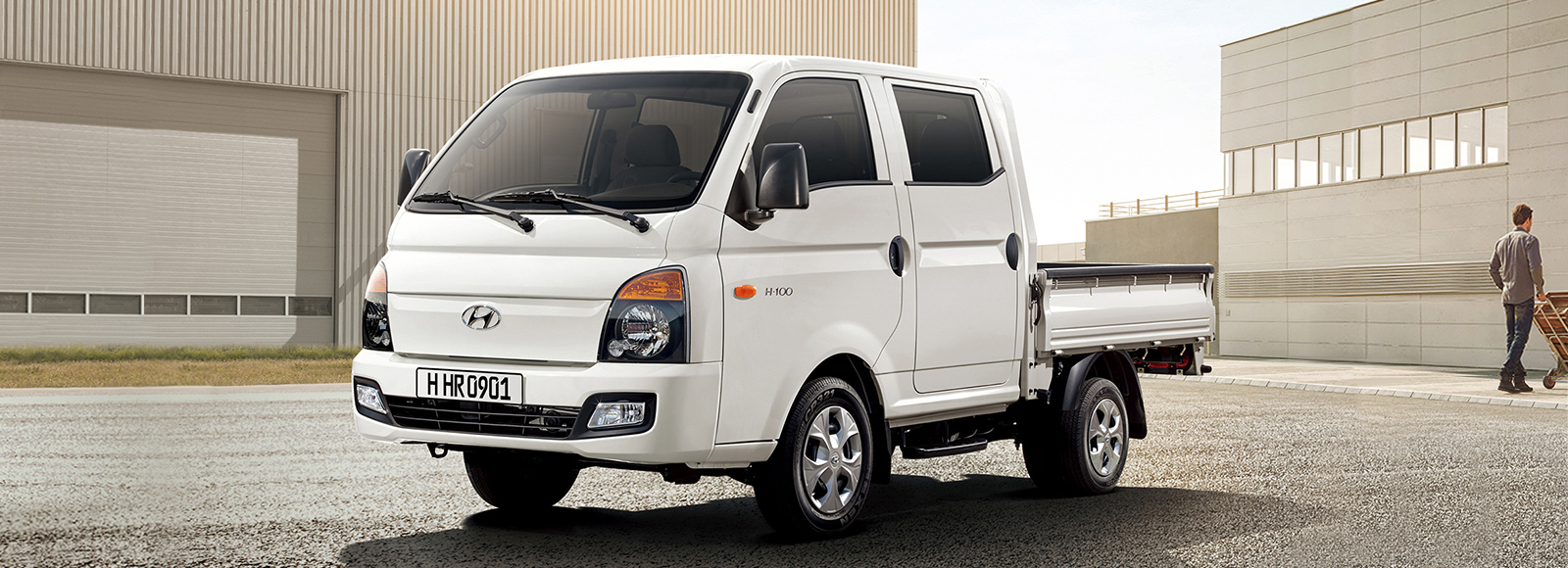Hyundai H100 exterior - Find a Car | Hyundai GT